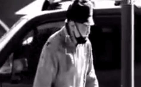 Жүжигчин Л Сөрөлт гудамжны гуйлгачны дүрд тоглож гэнэтийн “surprise” барилаа