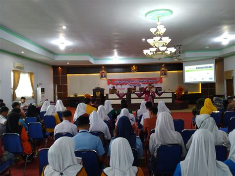 Membangun Karakter Pemuda Berjiwa Kewirausahaan