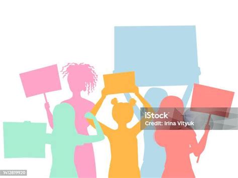 시위 또는 피켓에 표지판 배너 및 플래 카드를 들고 있는 여성의 벡터 일러스트레이션 폭력 차별 인권 침해에 반대하는 여성 Revolution에 대한 스톡 벡터 아트 및 기타