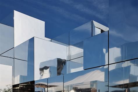 Osaka Expo Pavilion By Noiz Architects Features Vibrating Mirrored Facade