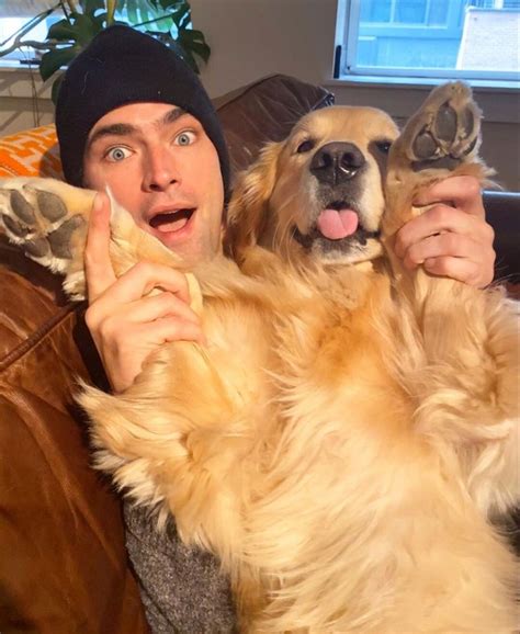 션 오프라이에 있는 Dd Dd님의 핀 션 오프리