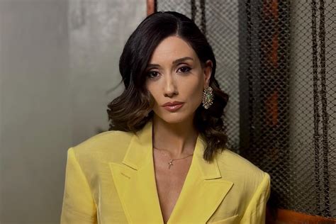 ბავშვებს ხელს ნუ ურტყამთ რას წერს ნინი ბადურაშვილი კვირის პალიტრა