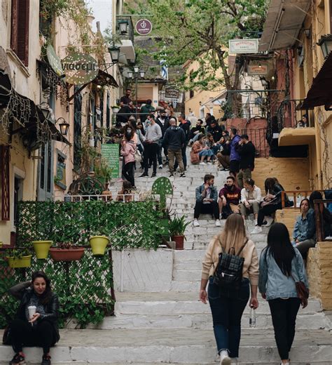 Opportunities And Challenges Of Citizen Generated Data Data Europa Eu