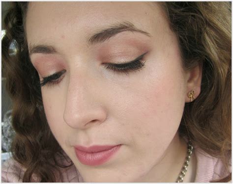 Of Pearls Prettiness And Pages Soft Rose Gold Eyes Simple Everyday