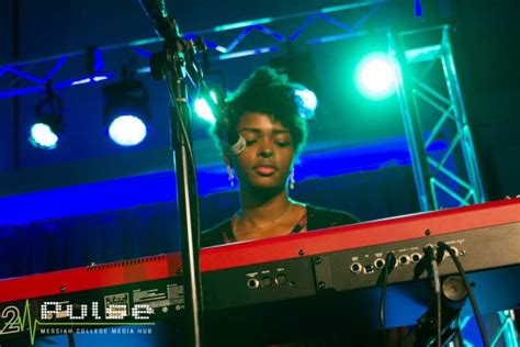 Hire Naomi Amina Singer Songwriter And Classical Pianist Pianist In