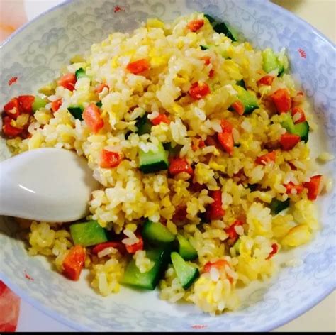 扬州炒饭家常版的详细做法 大厨网简易食谱