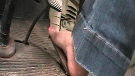 Lexi Revving Vw Bus Car Cranking Flooded Engines Clips Sale