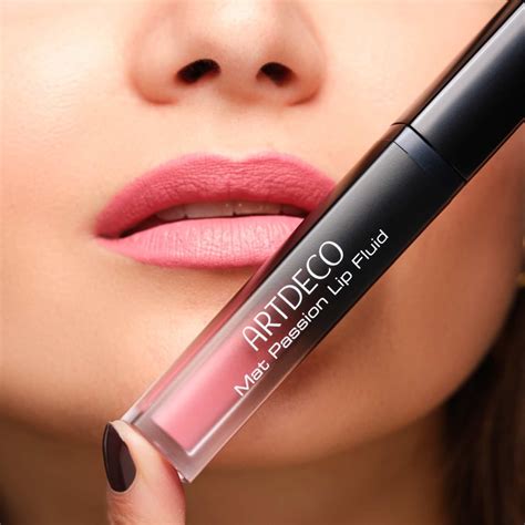 Artdeco • Mat Passion Lip Fluid • Haar Shopch