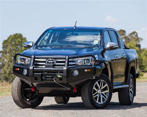 Deluxe Bull Bar For Toyota Hilux 2015 2018 Ironman 4x4 Australia