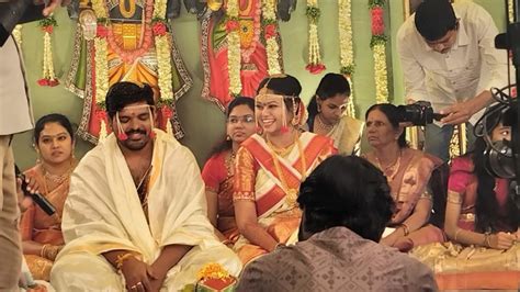 Singer Anurag Kulakarni సీక్రెట్ గా ఆ సింగర్ ను పెళ్లి చేసుకున్న అనురాగ్ కులకర్ణి