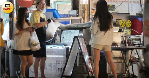 蛇姬熱戀中1／與新歡同賣東山鴨頭 林采緹社群洩親密關係想婚心情 娛樂 Ctwant