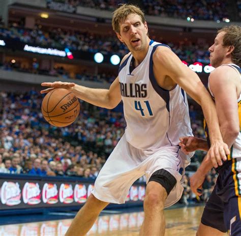 Nba Starker Nowitzki Führt Dallas Zum Ersten Saisonsieg Welt