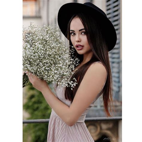 Li Moon Biography Li Moon Wikipedia