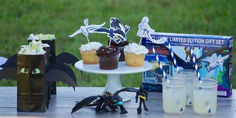 Train Dragon Party Supplies How To Train Your Dragon Party Supplies