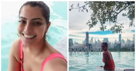 Hot Sexy Varalaxmi Sarathkumar Bikini Pics