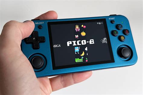 Best Retro Handheld Gaming Console In 2025 To Emulate Classic Console And Computer Games Stuff
