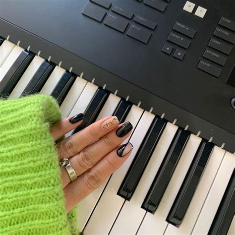 Dori Beauty Threads Say More