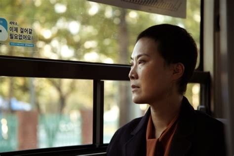 그녀에게 1만 6천명 관객 돌파 김재화 배우 열연 스틸 공개