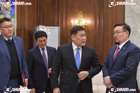 Хувьцааны нэр гутаасан үхмэл 1072 ын үлгэр үргэлжилнэ