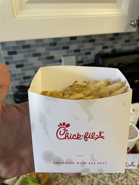 Quinn Biddle On Twitter Chickfila Back At It Again Why Can I Not