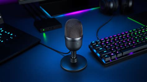 Mic Razer Seiren Mini Desain Kecil Dengan Performa Juara