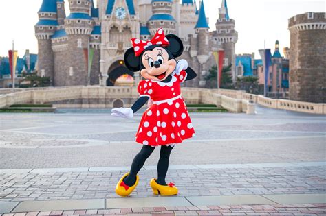Disneymagicmoments Celebrating Mickey Mouse And Minnie Mouses Birthday Around The Globe