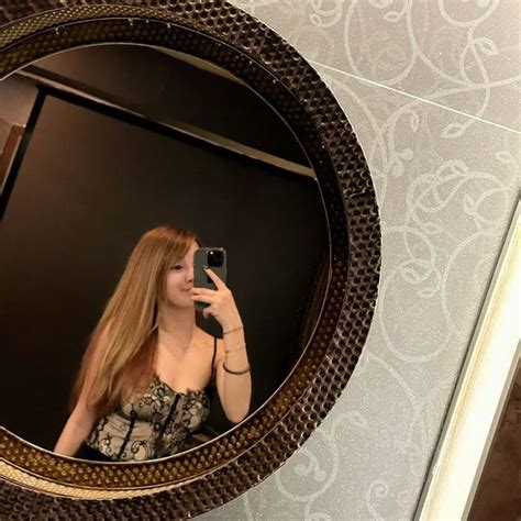 Evelyn Evelyn Lht Threads Say More