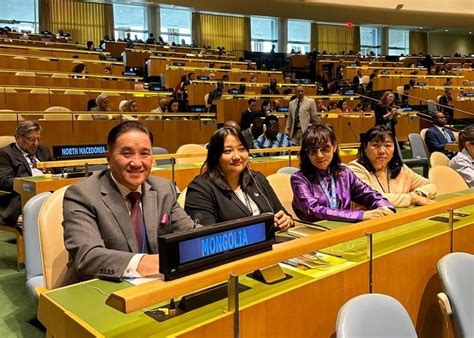 Монголын анхны мэдээллийн сайт Sonin Mn