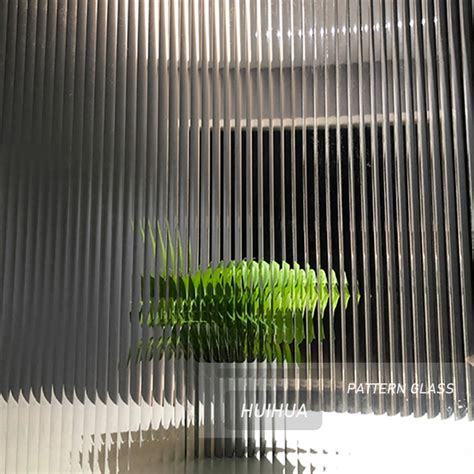 Narrow Reeded12 ′ Flutedmoruflutex Patternedtextured Architectural