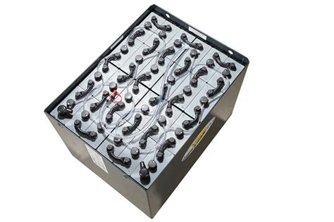 Traction batteries