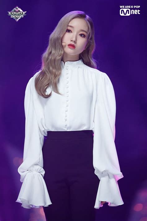 LOONA Brasil Semi Hiatus Loona Brasil Twitter Kpop Outfits