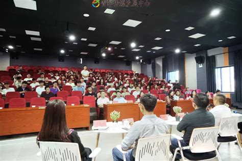 团团陪伴就有位来云南共青团就业引航暨大学生返乡创业宣讲活动在云南农业大学顺利举办 共青团云南农业大学委员会