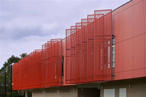 Classroom Facade Oxford Falls Grammar Arrow Metal