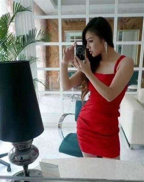 国内外美女老师清纯vs性感新浪图片