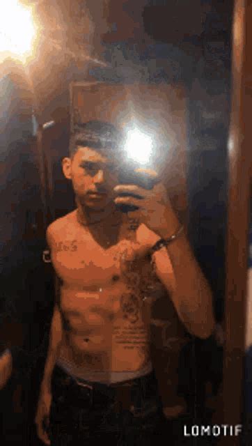 Pose Selfie  Pose Selfie Mirror Selfie Discover And Share S