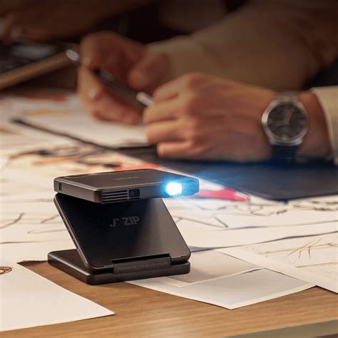 Aurzen Announces Worlds First Tri Fold Truly Portable Projector Zip A