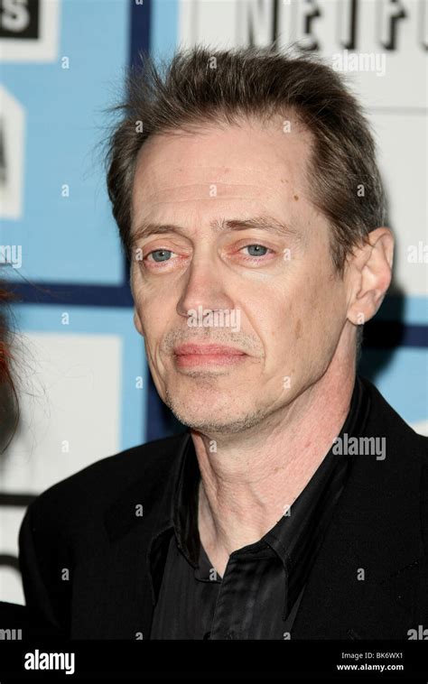 Steve Buscemi Film Independents 2008 Spirit Awards Arrivals Santa Monica Los Angeles Usa 23