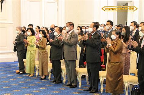 សម្តេចក្រឡាហោម ស ខេង អញ្ជើញចូលរួមអបអរសាទរ ពិធីប្រគល់ពានរង្វាន់