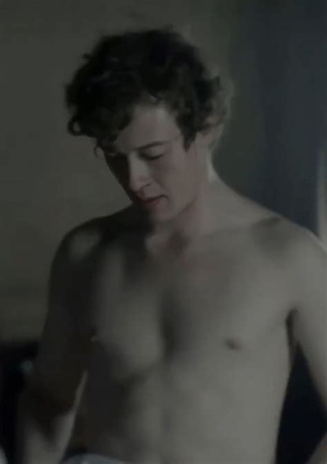 Pin By Rachel Sullivan On Joseph Quinn In Handsome Men Quinn Handsome