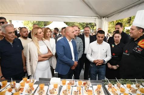 Ковачевски Уникатниот вкус на македонските земјоделски производи храна и вино нѐ прават ценети