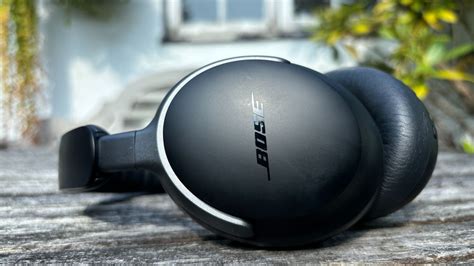 Wired Vs Wireless Headphones Which Are Best For You What Hi Fi