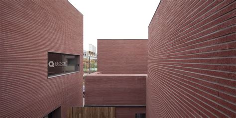 탱고레드 하우스 Durastack 주택 창문 벽돌 디자인 집 외관 디자인