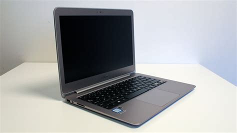 ASUS Zenbook UX305UA Hardware Review