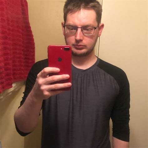 Russ65 Rus936592 On Threads