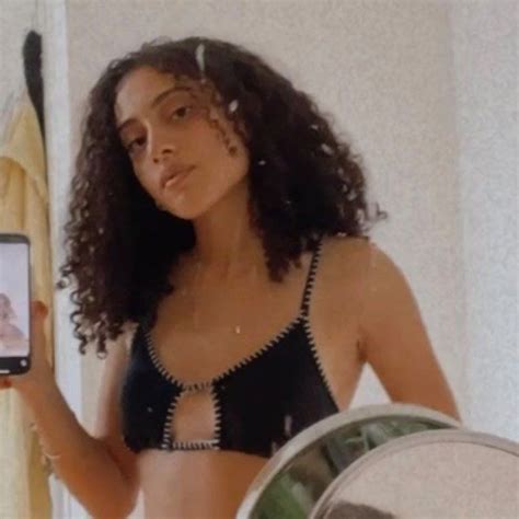 ‎salma ☁️ סלמה‎ Zayedsalma • Threads Say More