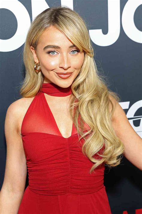 15 Side Bangs That Prove The Style Is Timeless