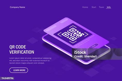 Qr 코드 검증 컨셉 스캐너가 있는 휴대 전화는 Qr 코드를 읽습니다 스마트폰 화면에 기계가 판독 가능한 바코드 편집 가능한
