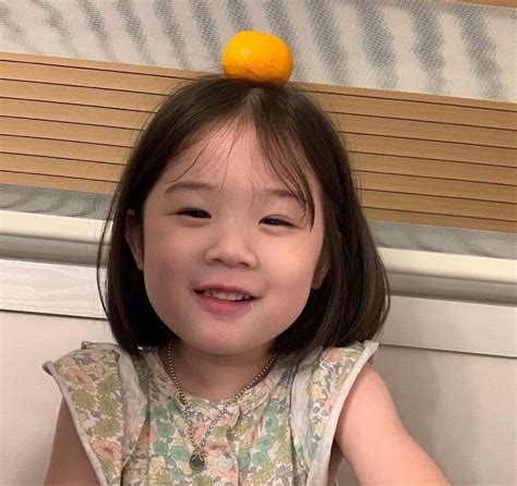 小女孩头像 堆糖，美图壁纸兴趣社区