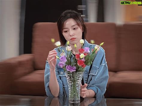 Tong Wang Wiki Biography Age Gallery Spouse And More