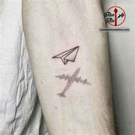 طرح تتو مینیمال و ساده تتوها با اندازه ریز و فانتزی می باشند که با